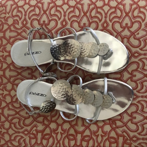 PAZZO | Shoes | Hp Pazzo Nile Silver Sandals | Poshmark